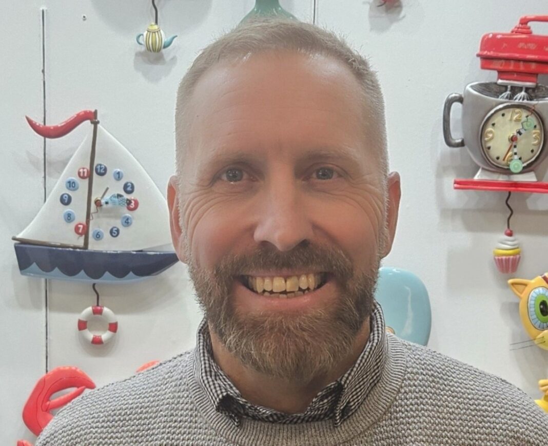A new face at Enesco - Greetings Today